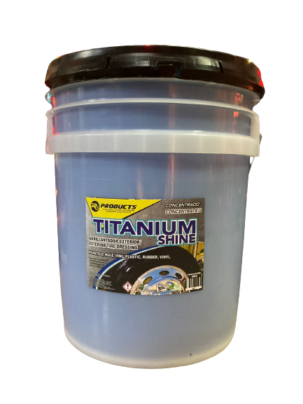 Titanium Shine Abrillantador Azul Cub 5Gal 18.92Lts